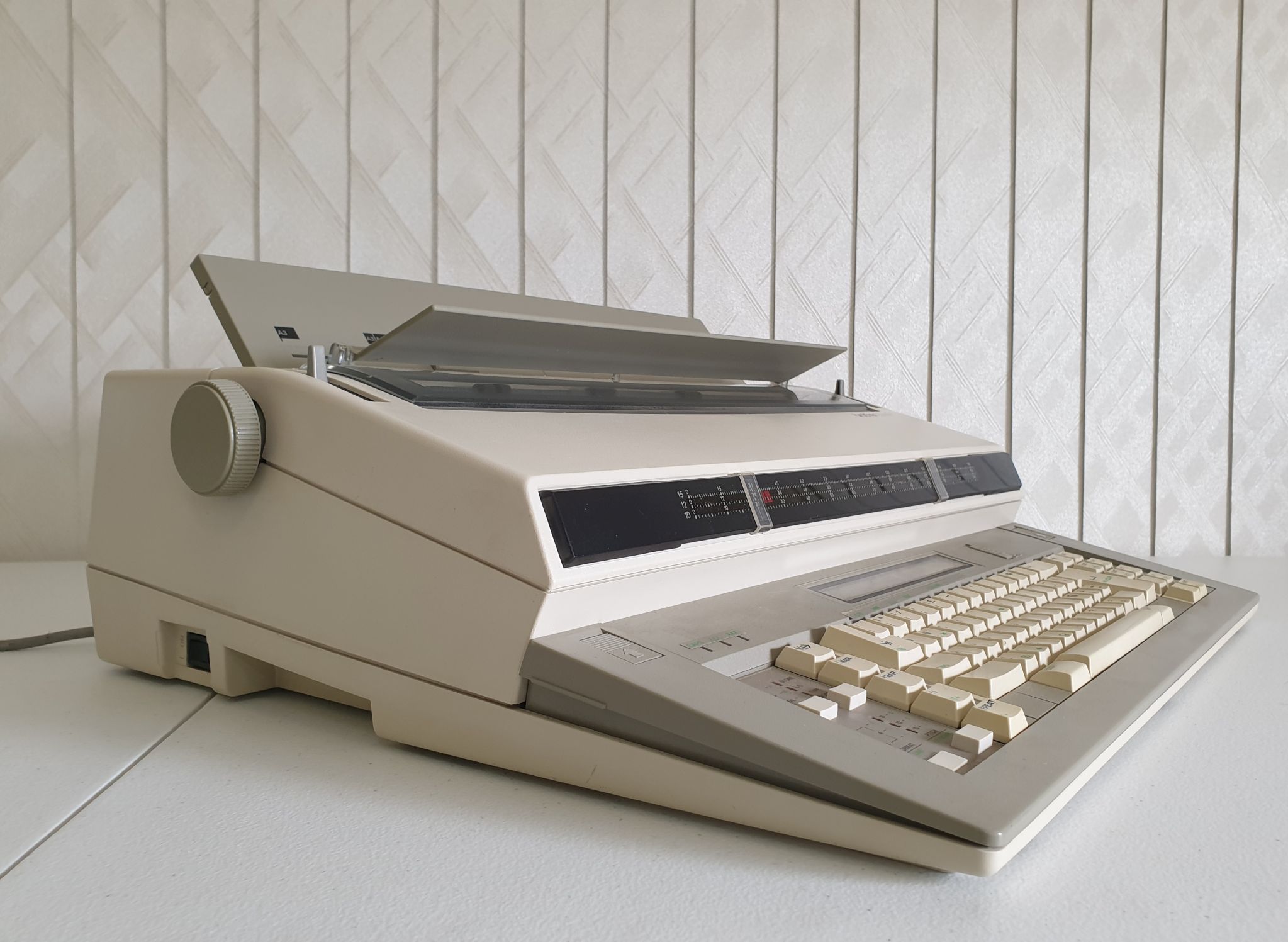 Brother EM-611 User’s Guide – E.T.ZONE